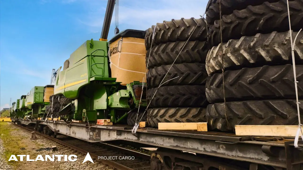 Combine Hauling. Farm Equipment Shipping Company Atlantic Project Cargo.